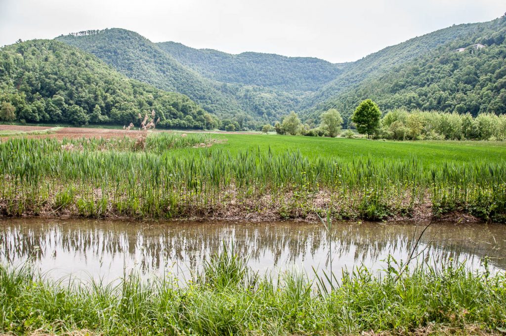 Lago di Fimon - A Pleasant Lakeside Walk Just Outside Vicenza, Italy