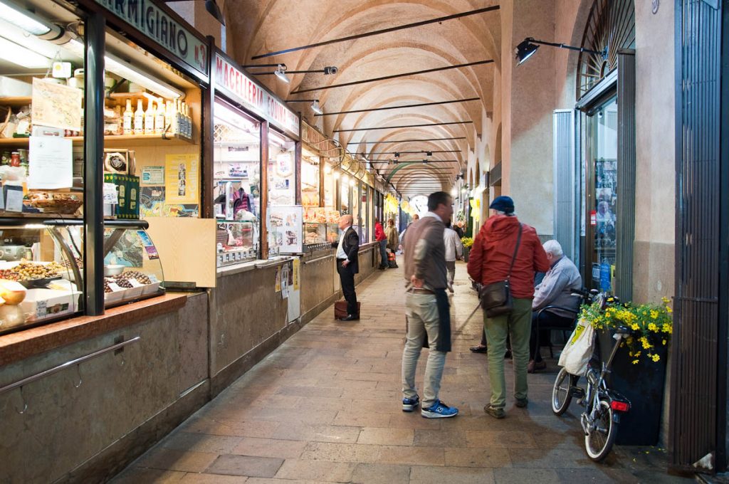 Italian Markets - 11 Types of Markets You Can Find in Italy