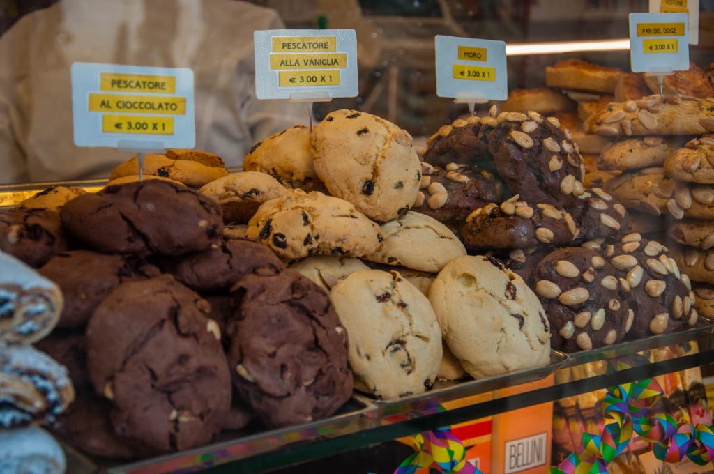 Traditional Venetian biscuits - Venice, Italy - Italian food - www ...