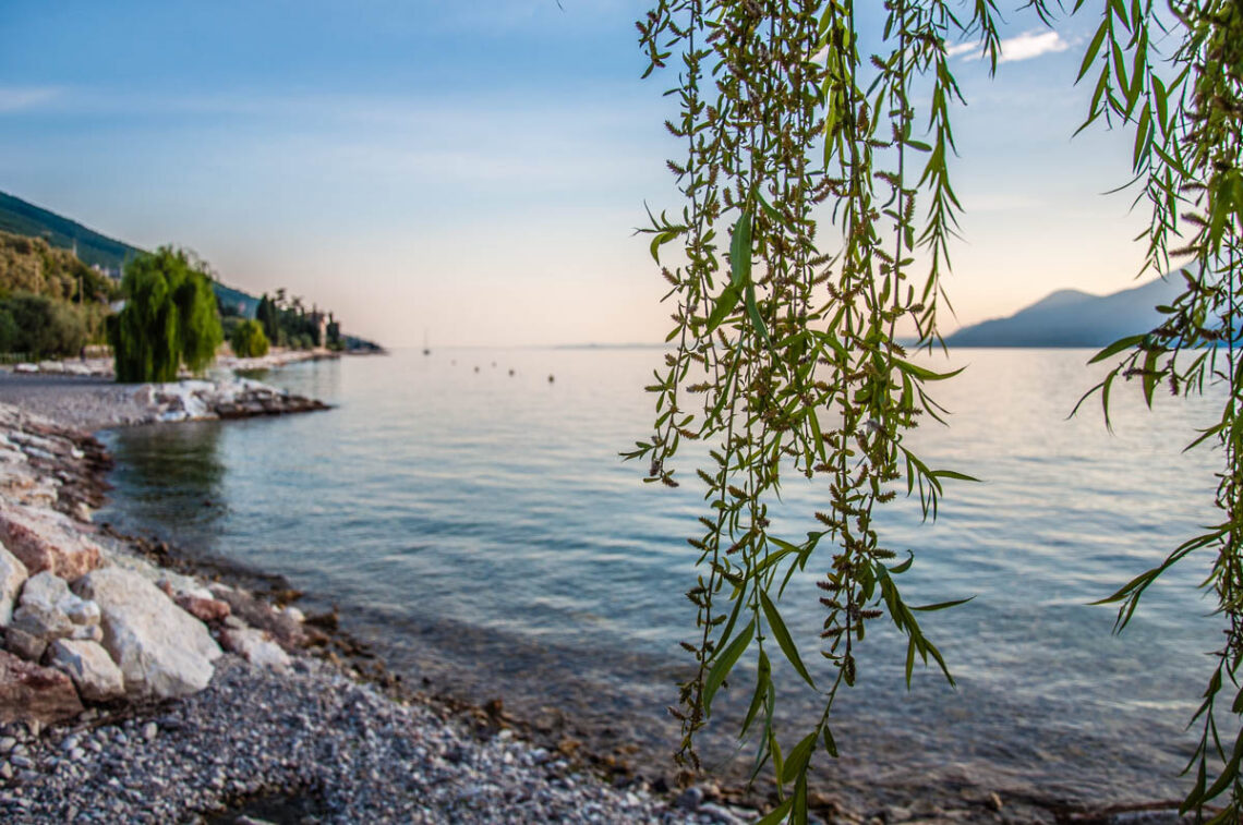 3 Unmissable Lake Garda Beaches to Sun Yourself On in Italy