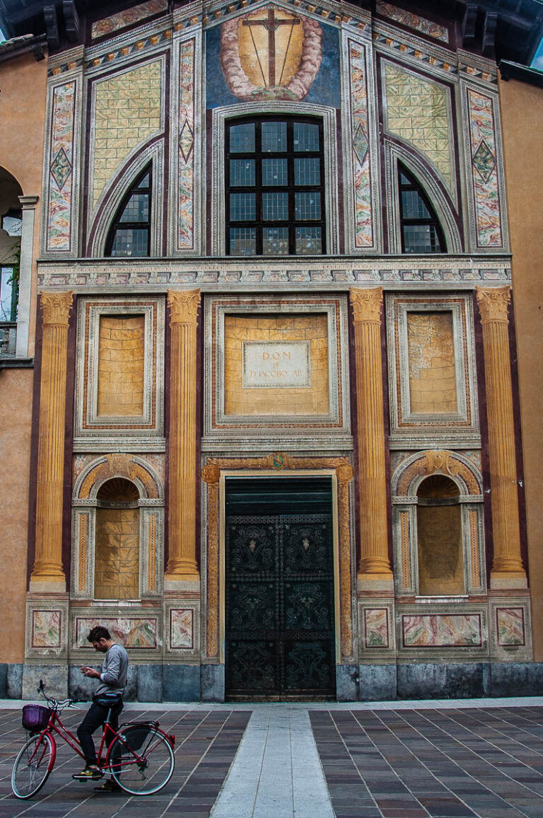 18 Best Towns to Visit on Lake Como, Italy (Maps and Travel Tips)