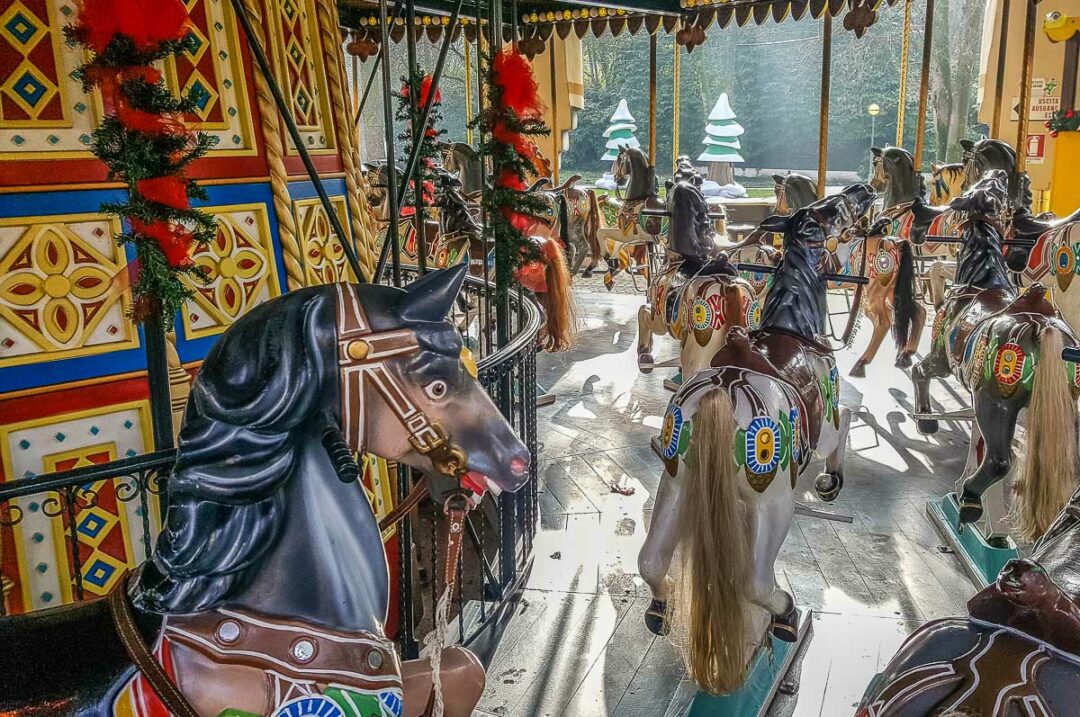 19 Best Theme Parks at Lake Garda, Italy (With Maps and Tips)