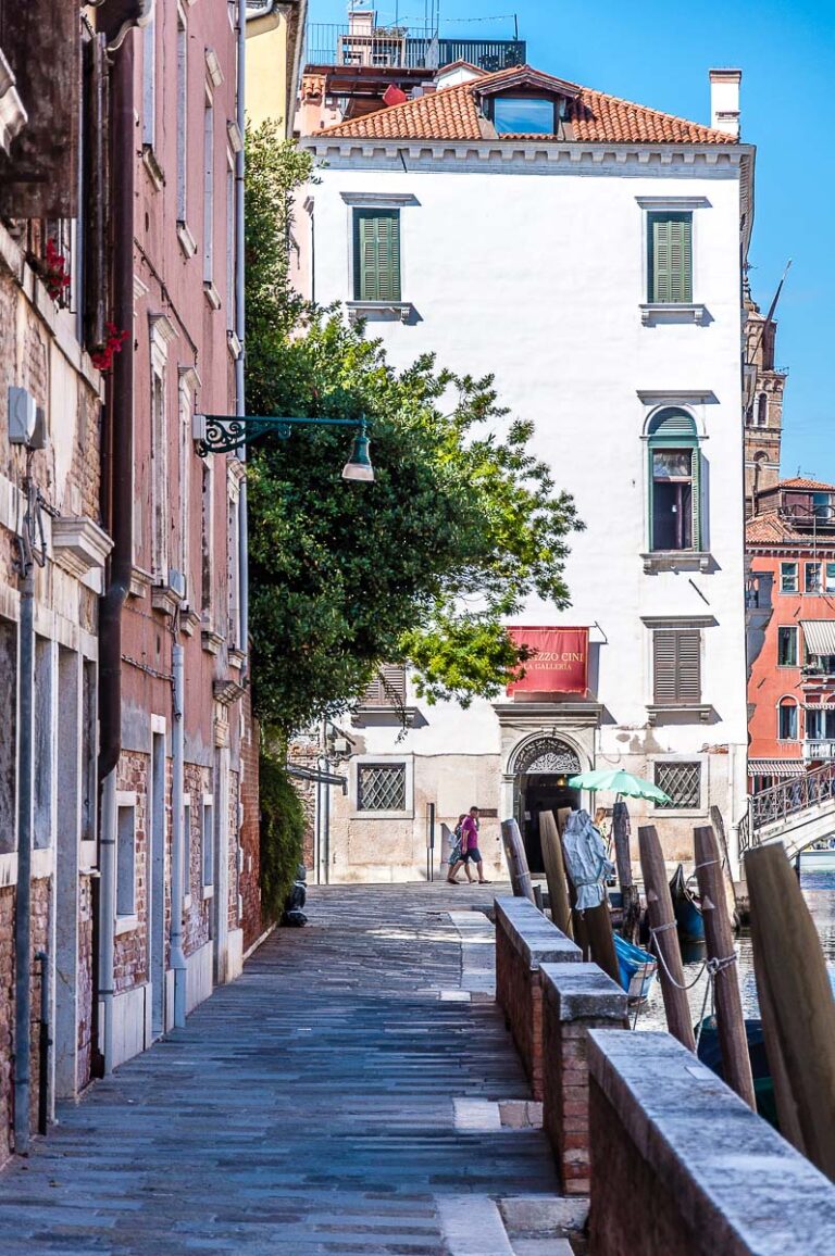 Dorsoduro in Venice, Italy - How to Visit and Best Things to Do