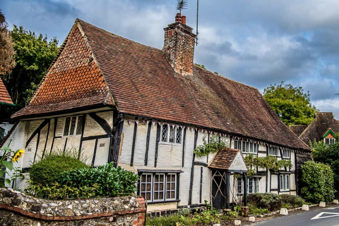 Shere, England - How to Visit + Best Things to Do (Maps & Guide)