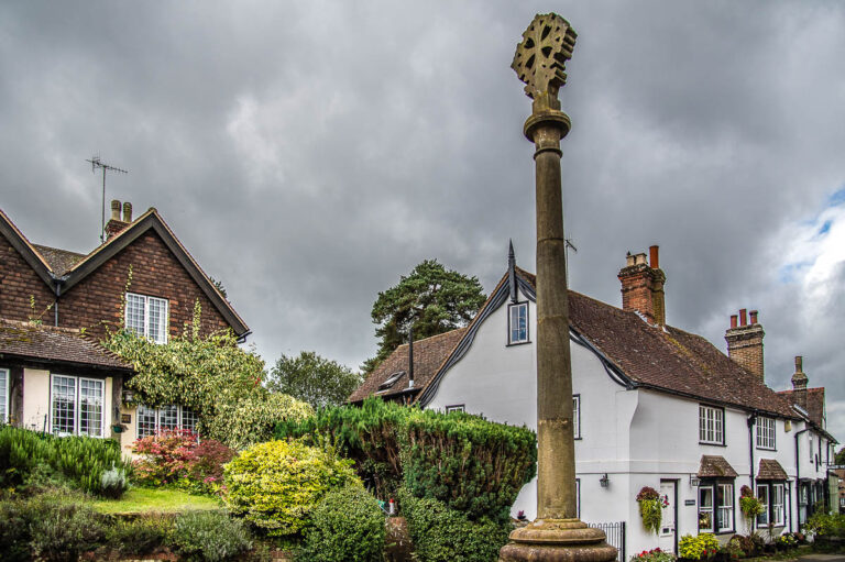 Shere, England - How to Visit + Best Things to Do (Maps & Guide)